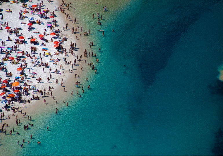 Aerial beach photography by Gray Malin - Design Father