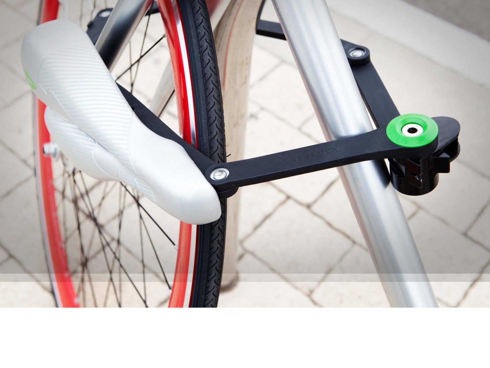 SEATYLOCK- Bicycle Saddle & Lock in One - Design Father