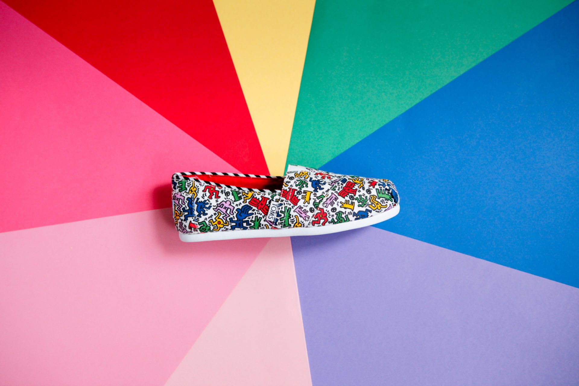 One for One and Art for All: TOMS celebrates Keith Haring - Design Father